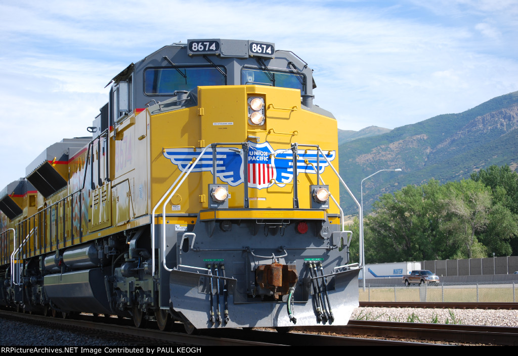 UP 8674 The Lead Unit pulling the KG3LB with her Sister Very Brand New SD-70ACe's behind her ...